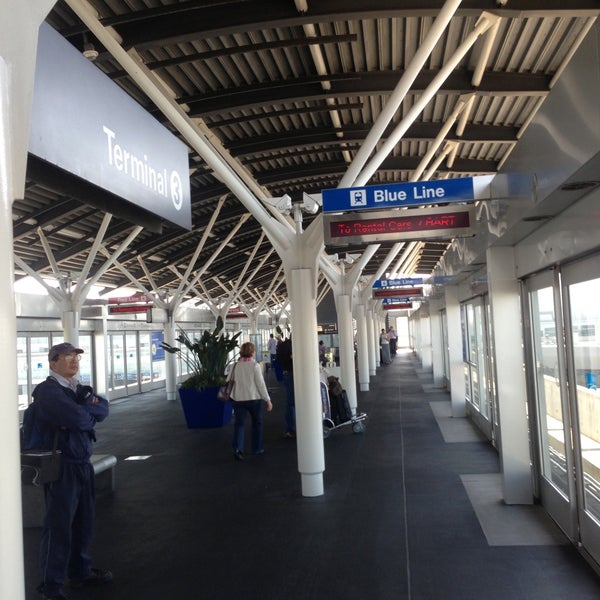SFO AirTrain Station - Terminal 3 - San Francisco International Airport ...