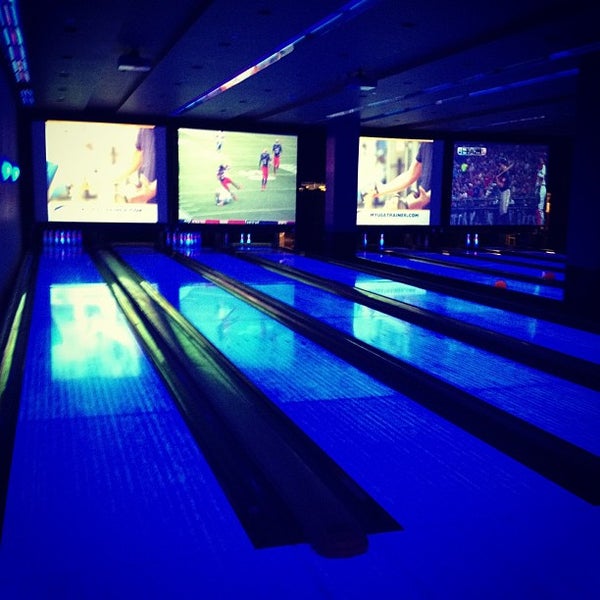 Dave & Buster's - 58 tips from 5064 visitors