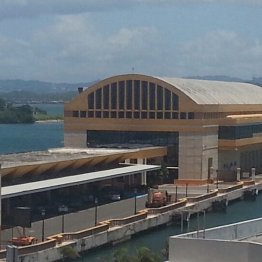 Muelle Old San Juan - Boat or Ferry