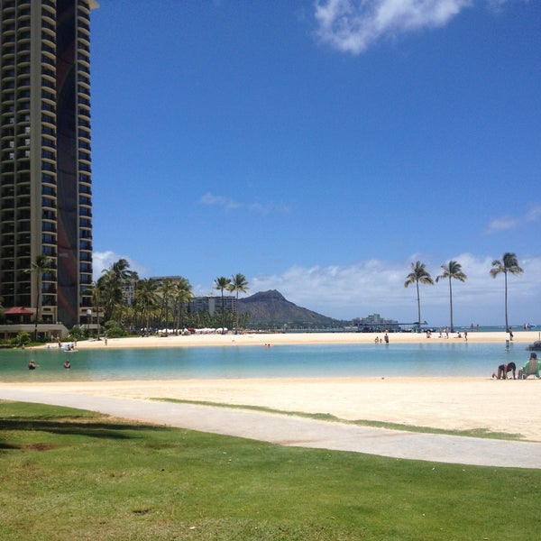 Duke Paoa Kahanamoku Lagoon - Waikiki - Honolulu, HI
