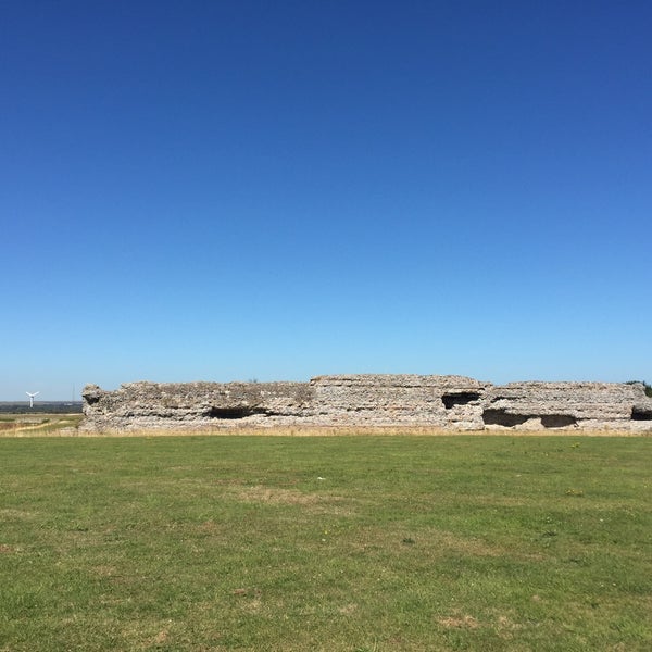 Richborough Roman Fort and Amphitheatre - Off Richborogh Road