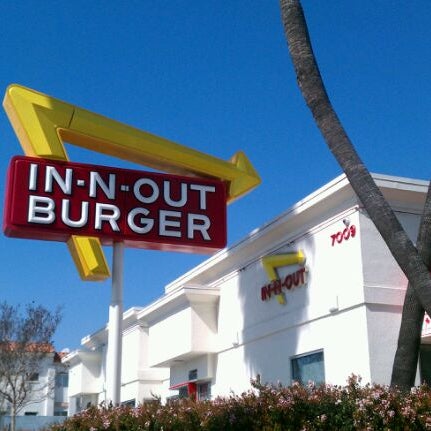 In-N-Out Burger - Central Hollywood - 355 tips from 25426 visitors