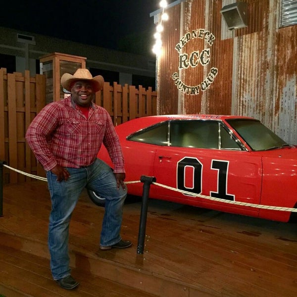 Redneck Country Club - 10 tips from 247 visitors