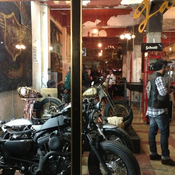 Custom Rock garage - Motorcycle Shop