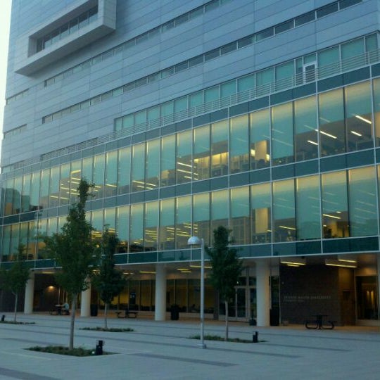 GMU - Founder's Hall - College Academic Building in Arlington