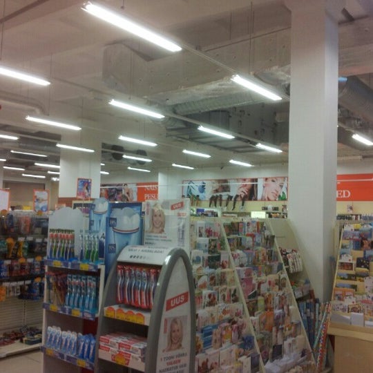 Rõõmu kaubamaja - Shopping Mall in Keila