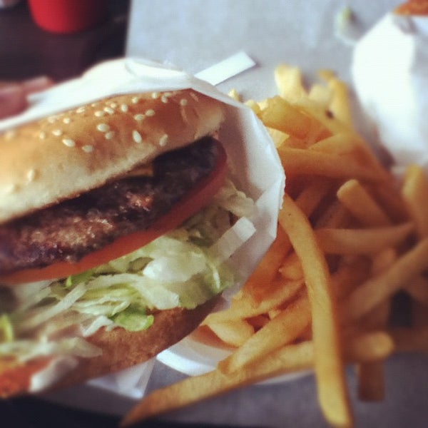 Douglas Burgers - 13475 Telegraph Rd