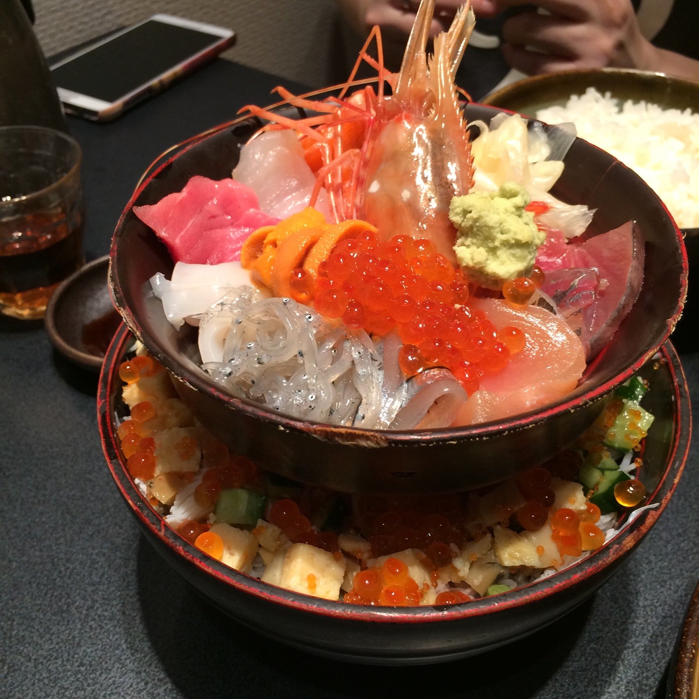 SASHIMI BAR KASHIGASHIRA - Seafood bowl in Tsukiji Tokyo/Kanto ...